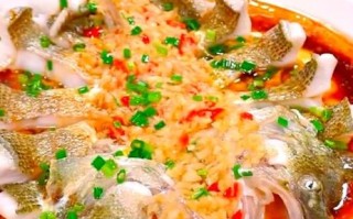 石斑鱼怎么清蒸好吃_石斑鱼家常做法大全