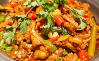 干锅牛蛙怎么做好吃_干锅牛蛙家常做法