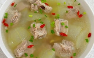 排骨炖冬瓜怎么做_排骨炖冬瓜的家常做法