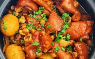 花生焖猪手怎么做_花生焖猪手要焯水吗