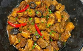 香芋排骨煲怎么做_香芋排骨煲的做法窍门