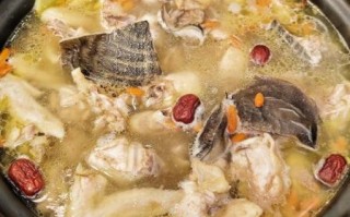 鸡和鱼一起炖的做法_鸡鱼同炖会不会腥