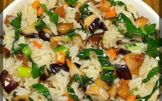 米饭和菜一起焖的做法_怎么让米粒颗颗分明