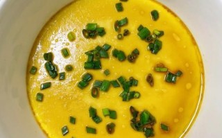 鸡蛋羹怎么蒸才嫩滑_鸡蛋羹水和蛋比例是多少