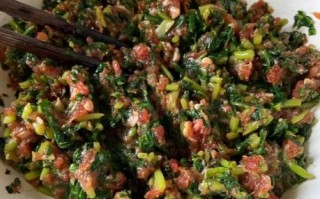 荠菜猪肉水饺怎么做_荠菜猪肉水饺怎么调馅