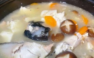 三文鱼头汤怎么炖不腥_三文鱼头汤去腥窍门