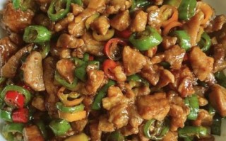 辣子肉丁怎么做_饭店版辣子肉丁配方