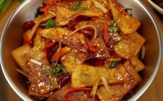 干锅土豆片怎么做_家常干锅土豆片做法