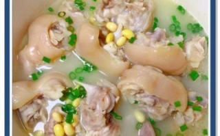 黄豆炖猪蹄汤怎么做_黄豆炖猪蹄汤需要焯水吗