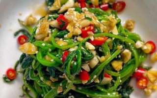 凉拌菠菜怎么做_凉拌菠菜要不要焯水