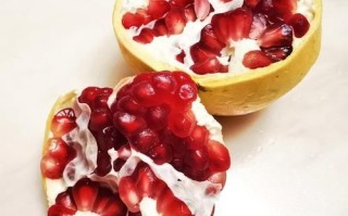 石榴的正确吃法是什么_石榴怎么吃最方便