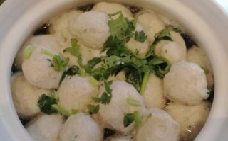 鱼丸子怎么做_鱼丸子的做法视频教程
