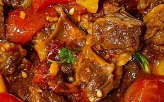西红柿土豆炖牛肉怎么做_西红柿土豆炖牛肉家常做法