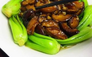 香菇炒青菜怎么做好吃_香菇炒青菜的做法窍门
