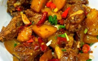 排骨烧土豆怎么做_排骨烧土豆的家常做法