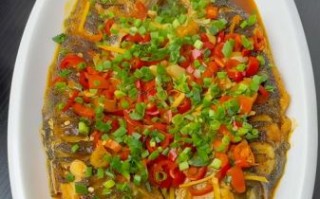 草鱼怎么炒好吃_家常炒草鱼做法