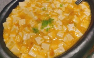 蟹黄烧豆腐怎么做_蟹黄烧豆腐的营养价值
