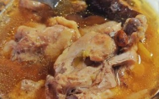 香菇炖鸡可以加什么一起炖_香菇炖鸡加什么食材更鲜