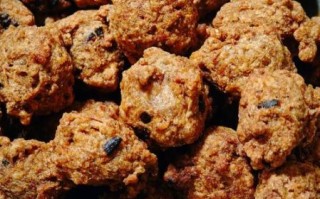 炸肉丸子怎么做又滑又嫩_炸肉丸子滑嫩秘诀