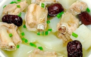 胡萝卜排骨汤怎么做_胡萝卜排骨汤炖多久