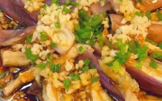 扒茄子怎么做好吃_家常茄子简单做法