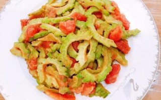 西红柿炒苦瓜怎么做_西红柿炒苦瓜好吃吗