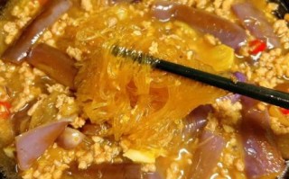 茄子炖粉条怎么做_茄子炖粉条的家常做法