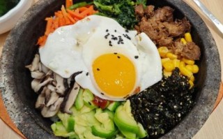 石锅拌饭怎么吃_第一次吃石锅拌饭要注意什么