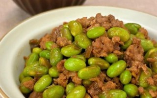毛豆炒肉怎么做_毛豆炒肉先炒哪个