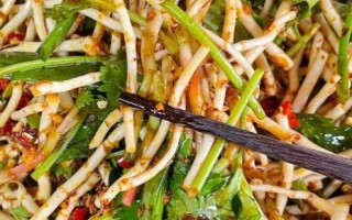 贵州折耳根怎么凉拌_折耳根炒腊肉做法