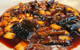 大葱烧海参怎么做_海参焯水还是直接下锅