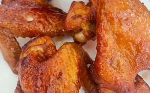 奥尔良烤翅微波炉几分钟_微波炉做奥尔良烤翅会爆炸吗