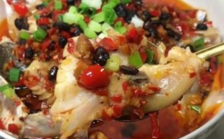 豉汁蒸鱼头怎么做_豉汁蒸鱼头用什么鱼头