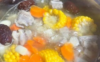 排骨玉米山药汤怎么炖好喝_山药要不要焯水