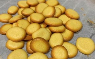 鸡蛋饼干怎么做才酥脆_鸡蛋饼干酥脆的秘诀