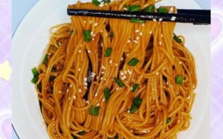 黄小厨葱油拌面怎么做_葱油拌面需要哪些调料