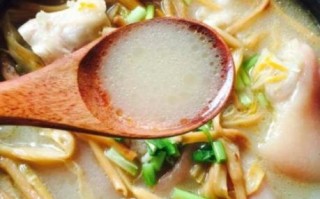 黄花菜汤怎么做好吃_黄花菜汤的做法窍门