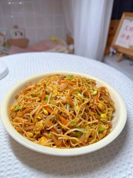 炒面条怎么做好吃_家常炒面简单做法-第1张图片-山城妙识