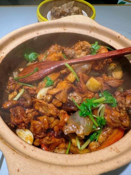 啫啫煲的做法_啫啫煲酱汁怎么调-第2张图片-山城妙识