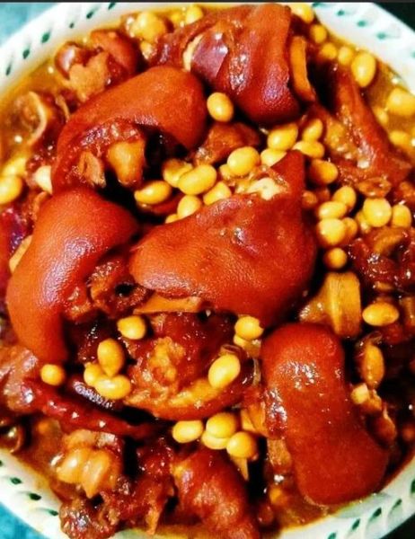 黄豆炖猪脚怎么做_黄豆炖猪脚要焯水吗-第3张图片-山城妙识 黄豆炖猪脚怎么做_黄豆炖猪脚要焯水吗-第3张图片-山城妙识