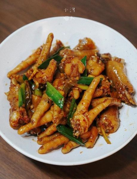 鸡爪子怎么做好吃_鸡爪子最简单的家常做法-第1张图片-山城妙识