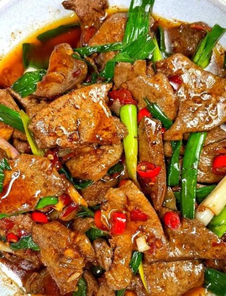 猪肝怎么炒才嫩_家常猪肝做法步骤-第1张图片-山城妙识 猪肝怎么炒才嫩_家常猪肝做法步骤-第1张图片-山城妙识