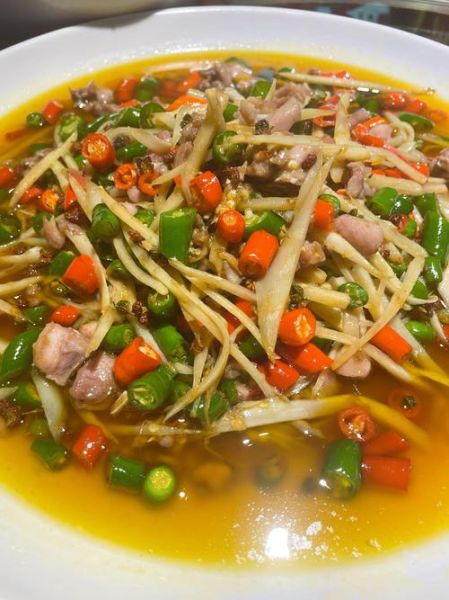 仔姜兔怎么做_仔姜兔正宗川味做法-第1张图片-山城妙识