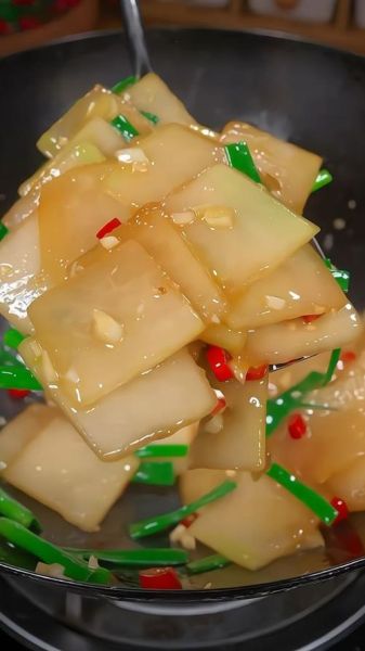凉拌冬瓜怎么做_冬瓜凉拌要不要焯水-第3张图片-山城妙识