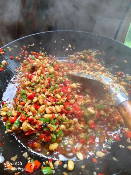 黄豆辣椒酱怎么做_家常做法步骤详解-第3张图片-山城妙识