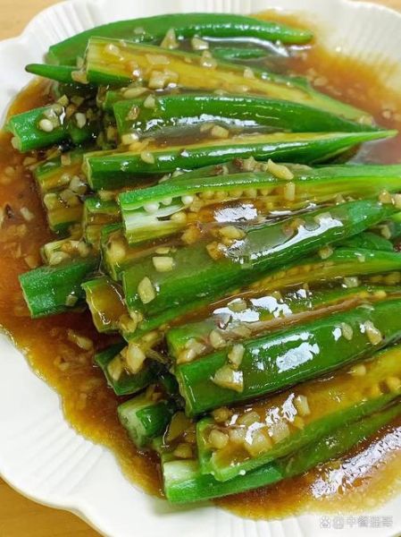 炒秋葵怎么做不黏糊_秋葵焯水几分钟口感最好-第2张图片-山城妙识