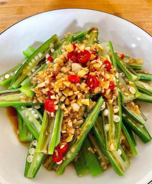 炒秋葵怎么做不黏糊_秋葵焯水几分钟口感最好-第3张图片-山城妙识