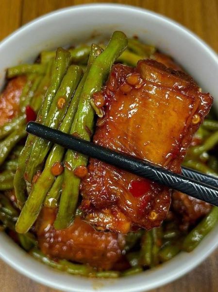 肉炖豆角的家常做法_怎么炖才入味-第3张图片-山城妙识 肉炖豆角的家常做法_怎么炖才入味-第3张图片-山城妙识