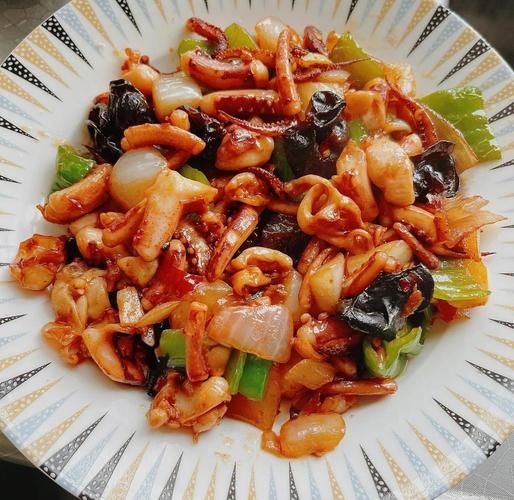 炒鱿鱼须怎么做好吃_炒鱿鱼须的家常做法-第3张图片-山城妙识