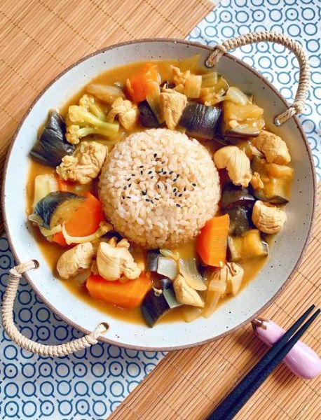 咖喱米饭家常做法_咖喱块怎么用最香-第1张图片-山城妙识